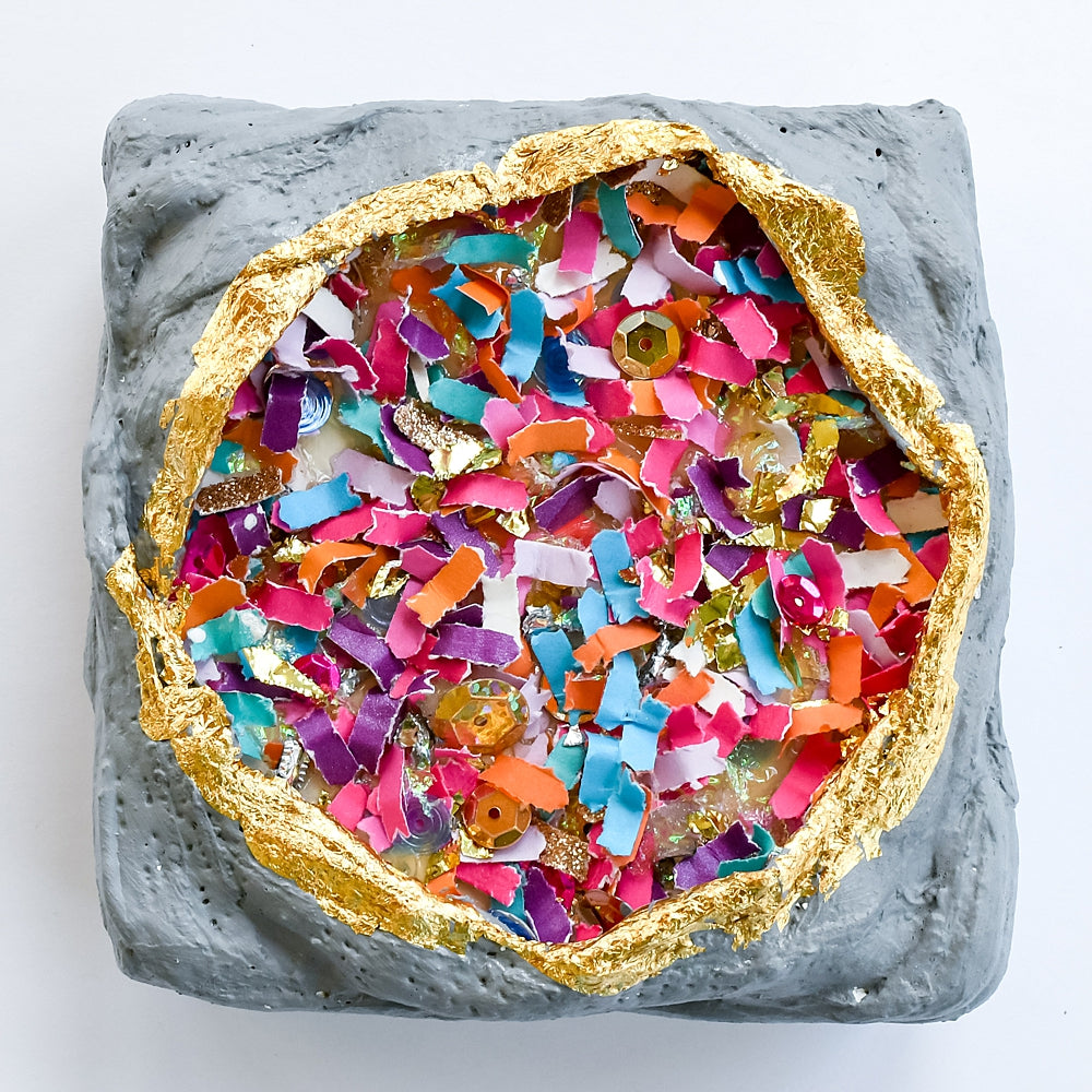 Confetti Geode 017 (Original Art, 4"x4") – The Confetti Bar