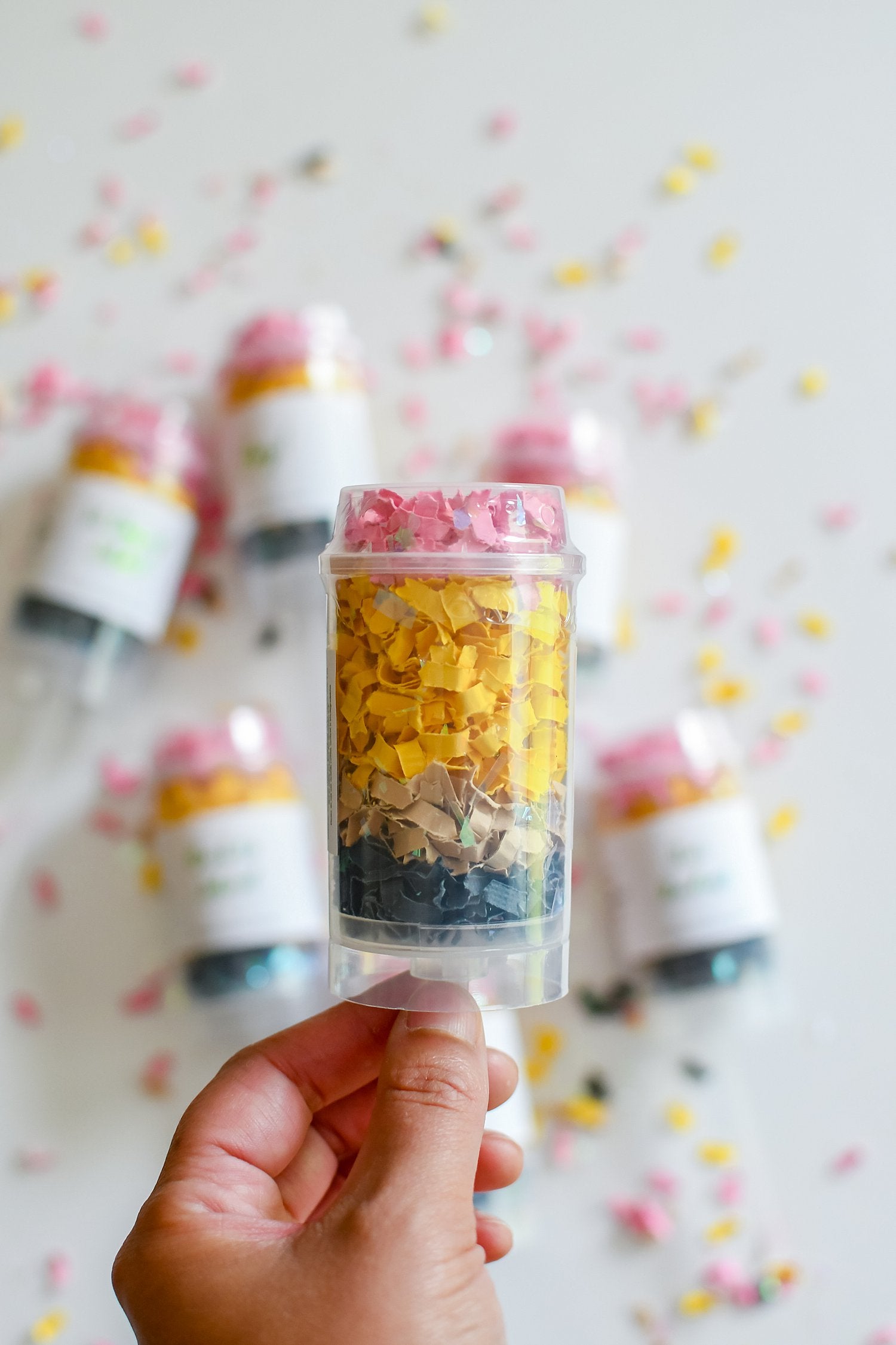 Pencil Confetti Poppers – The Confetti Bar