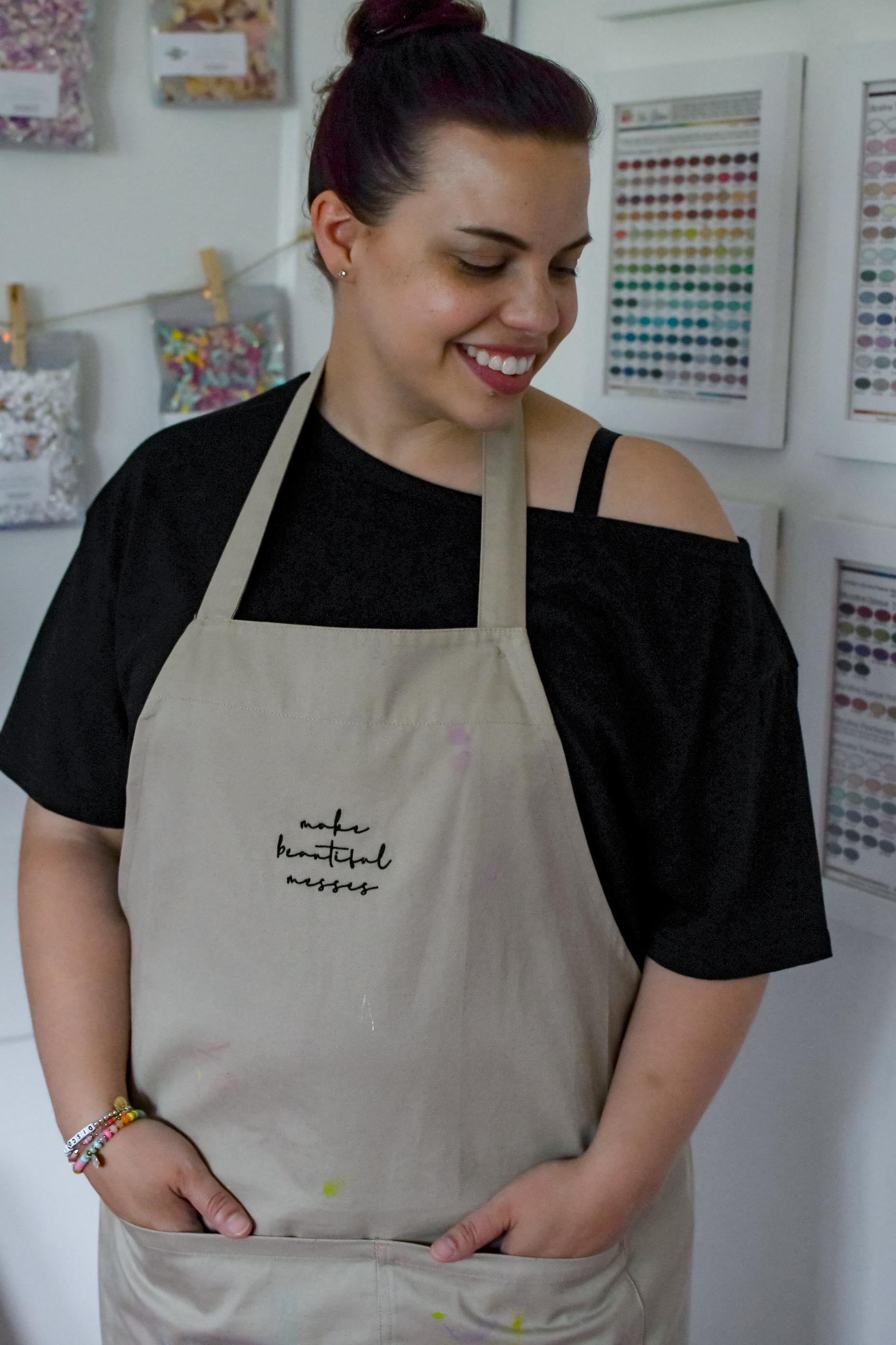 "make beautiful messes" Artist Apron – The Confetti Bar