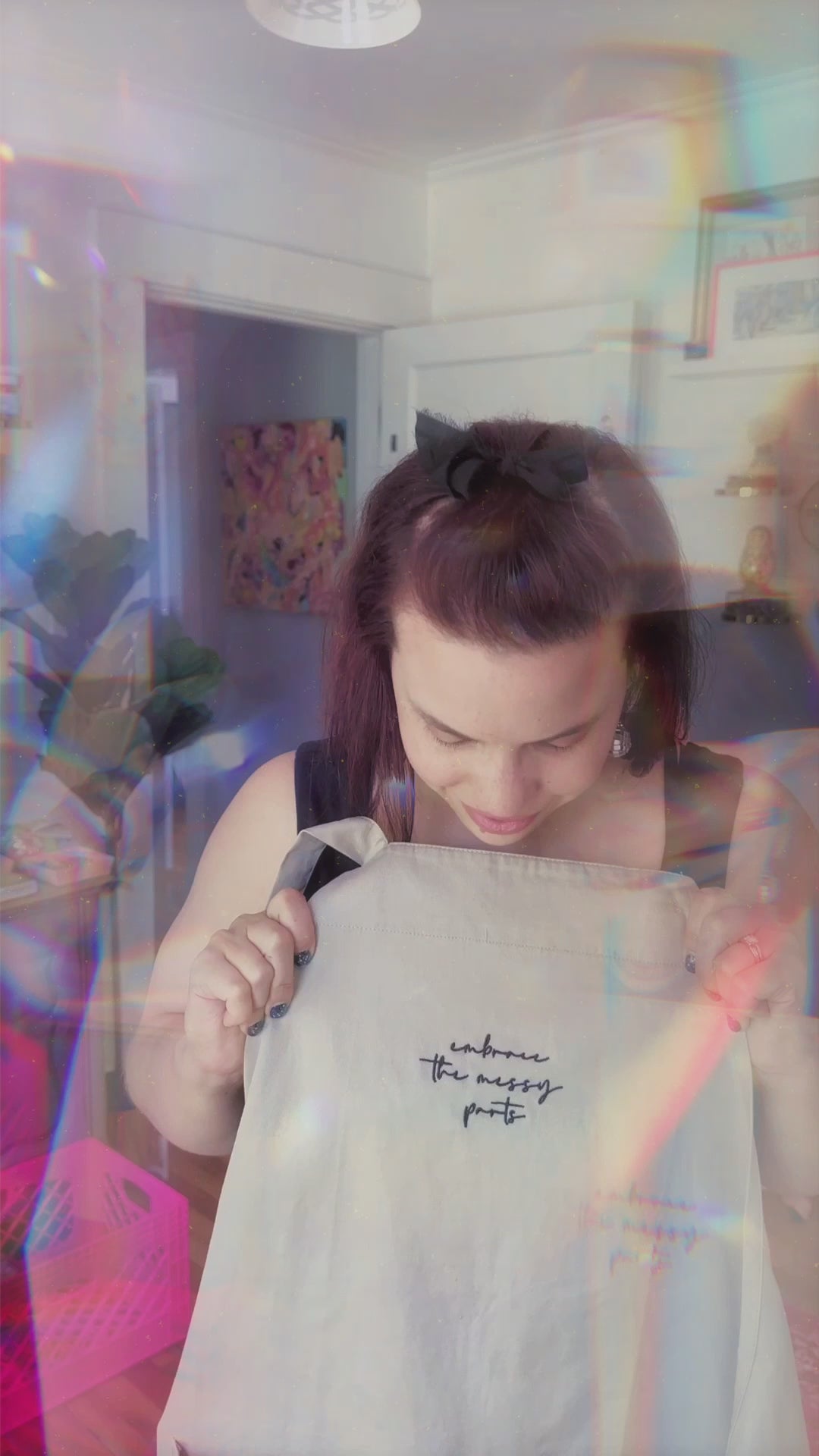 "embrace the messy parts" Artist Apron – The Confetti Bar